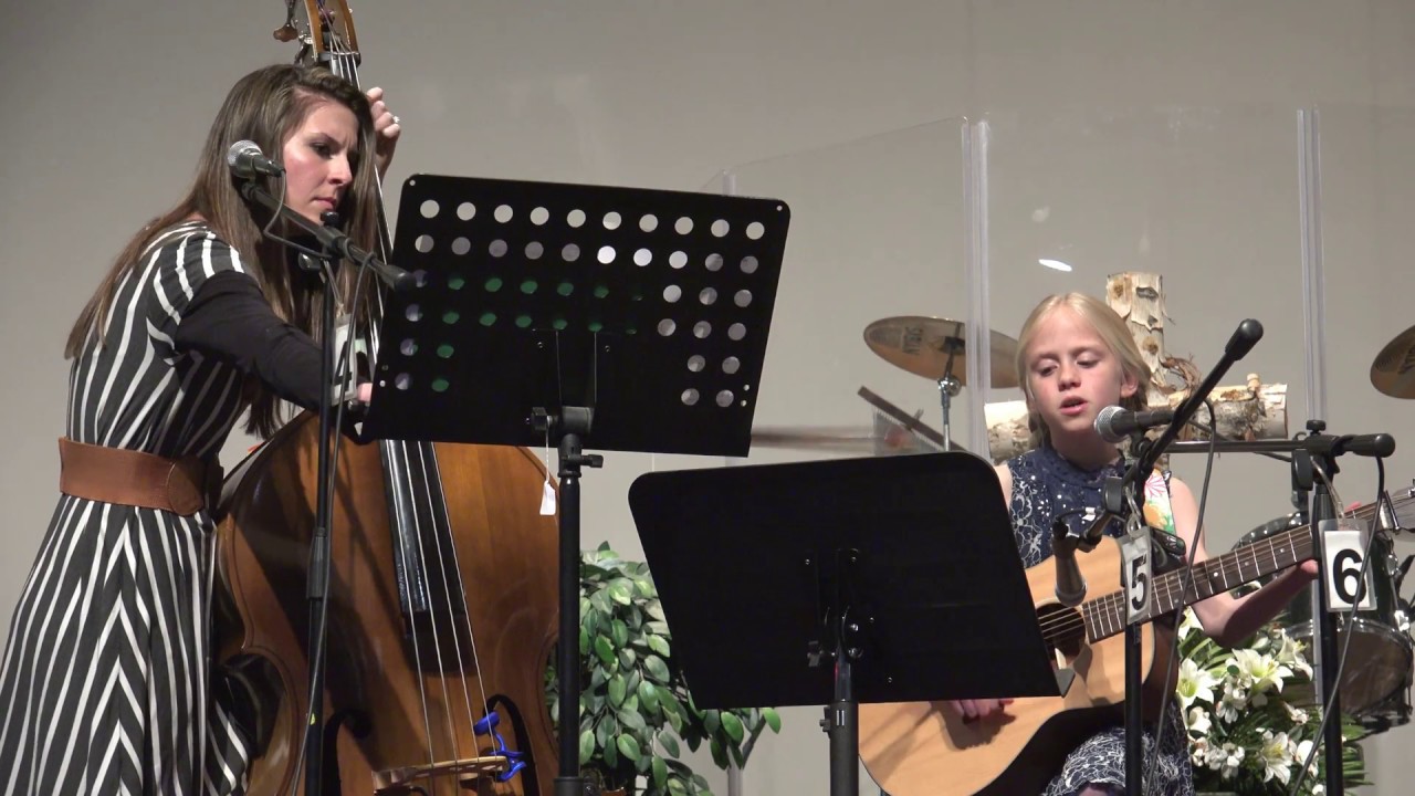 Hadley Martin (Guitar) - What A Beautiful Name - YouTube