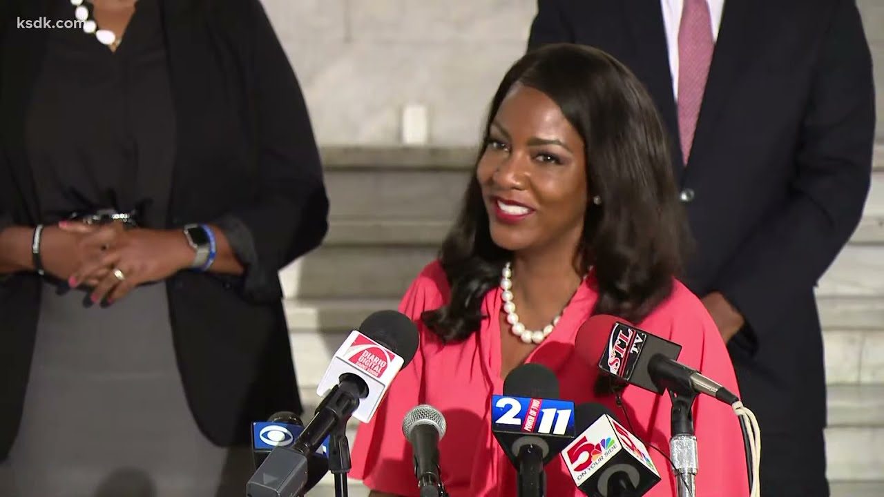 Press conference: St. Louis Mayor-elect appoints former police chief as ...