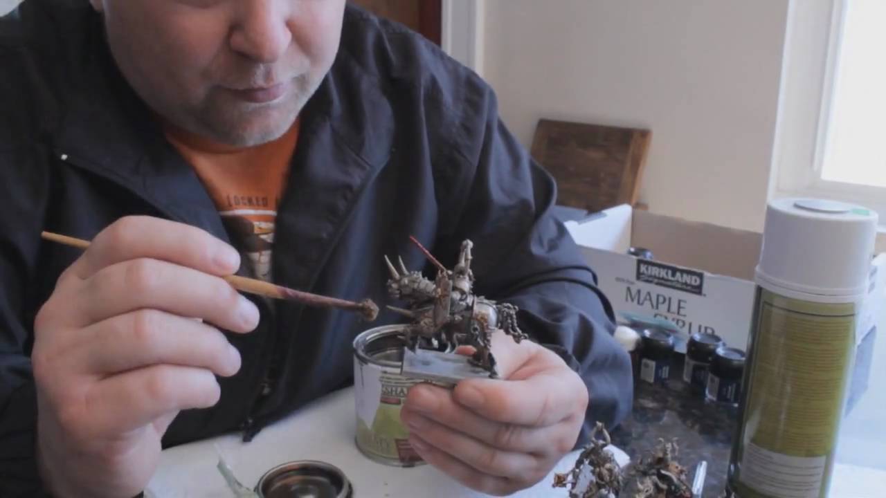 SoCalWarhammer Radio demos Army Painter Dip Method - YouTube