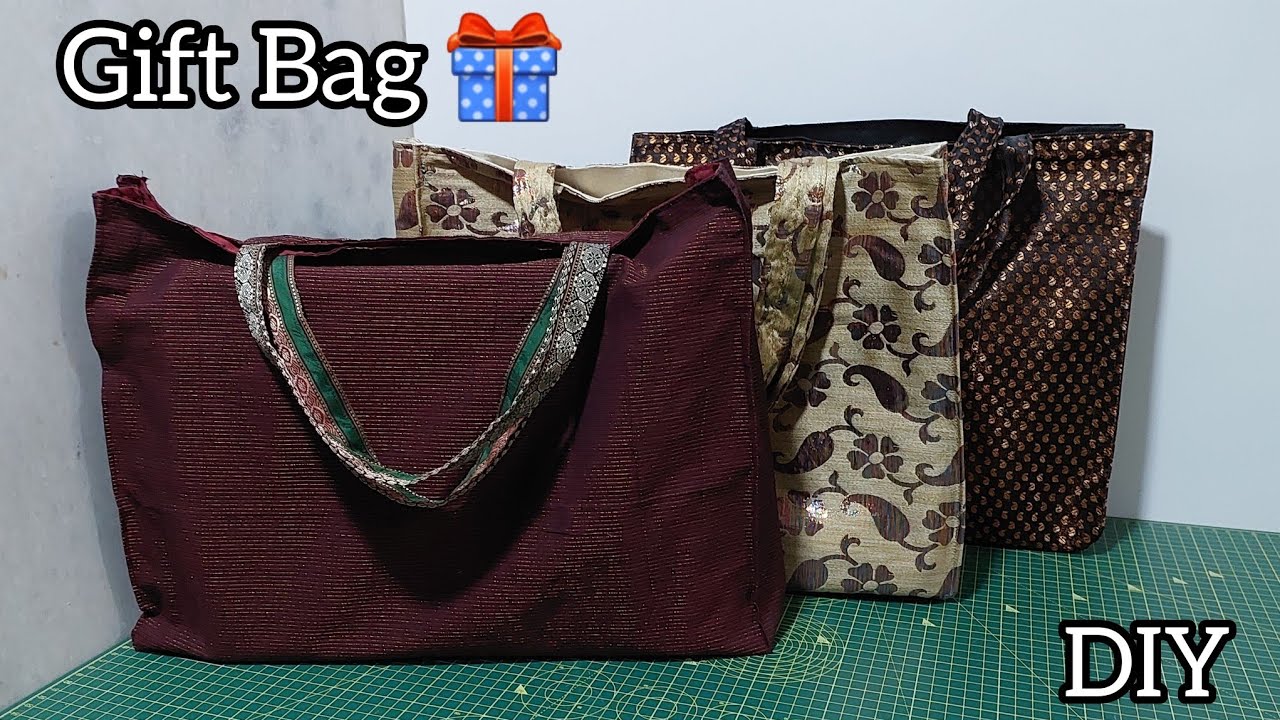 How To Sew A Fabric Gift Bag, Sewing DIY Fabric Gift Bag Tutorial ...