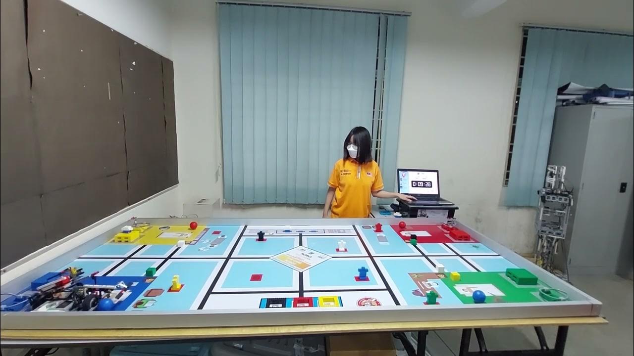 WRO 2022 Senior High 25.70s - YouTube