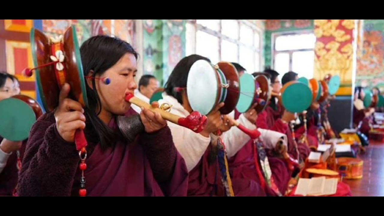 Tibet Chant (rituals tantric) - YouTube