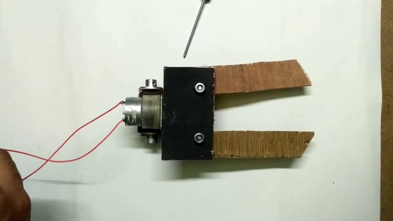 Dual Arm - Grabbing / Gripping - Mechanism for use in Robotics - YouTube