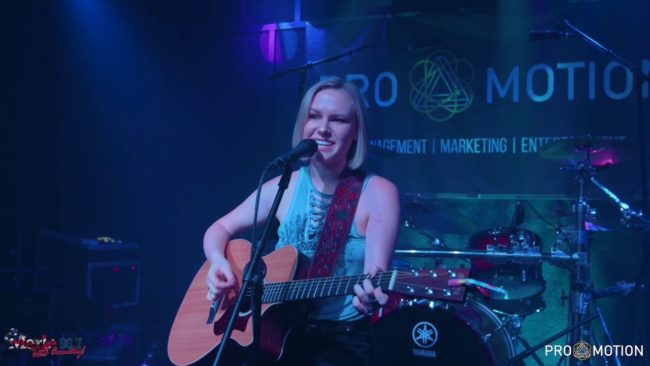 ProMotion LIVE! Sessions - Sara Collins - YouTube