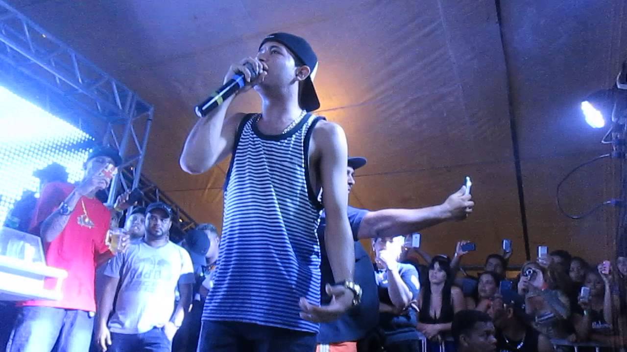 Mc Magrinho em samambaia domingueira NEW GENERATION - YouTube