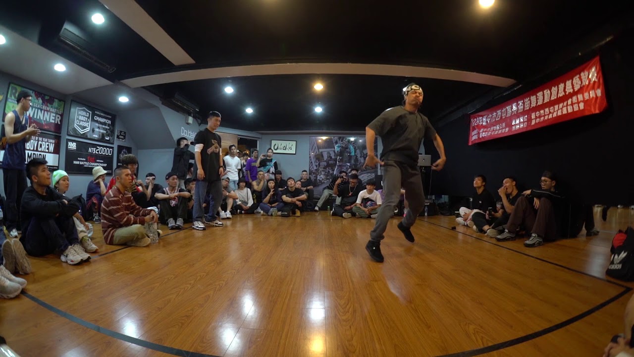 Underworld Bboy Battle // Bboy 1on1 // 呂布 vs Bboy Sam (Best-16) - YouTube