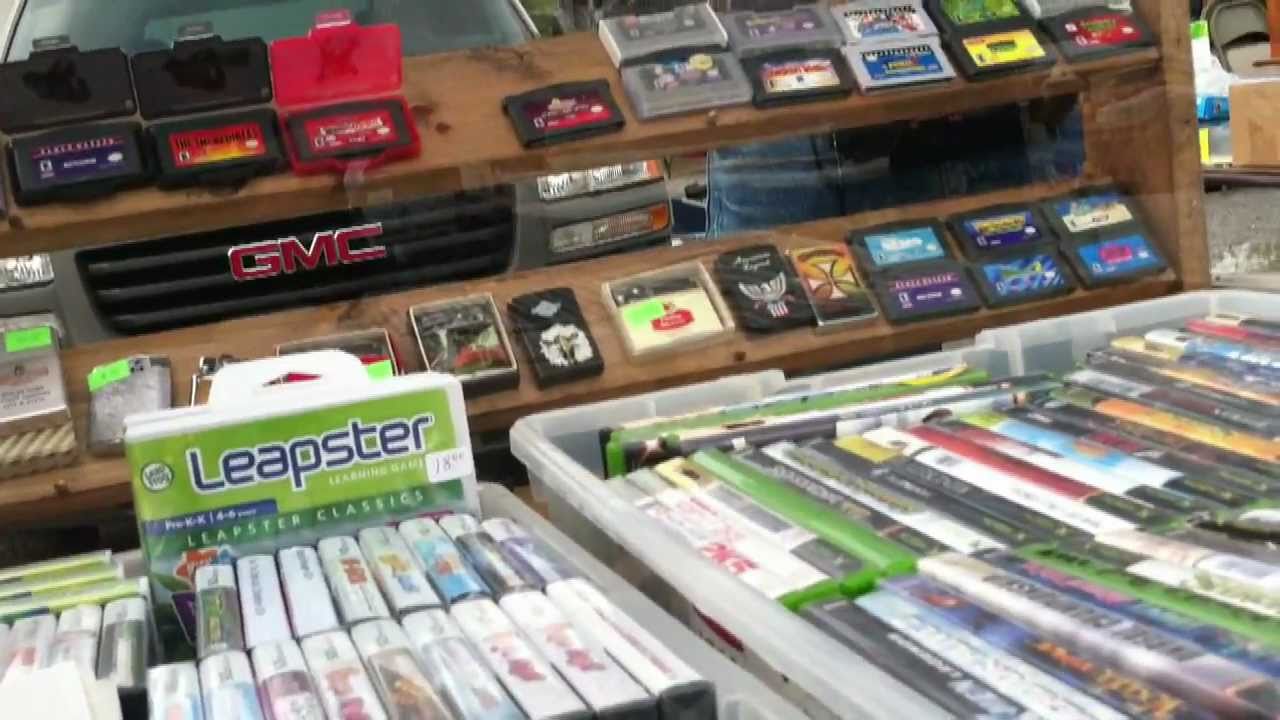 Flea Market - NES Galore! - YouTube