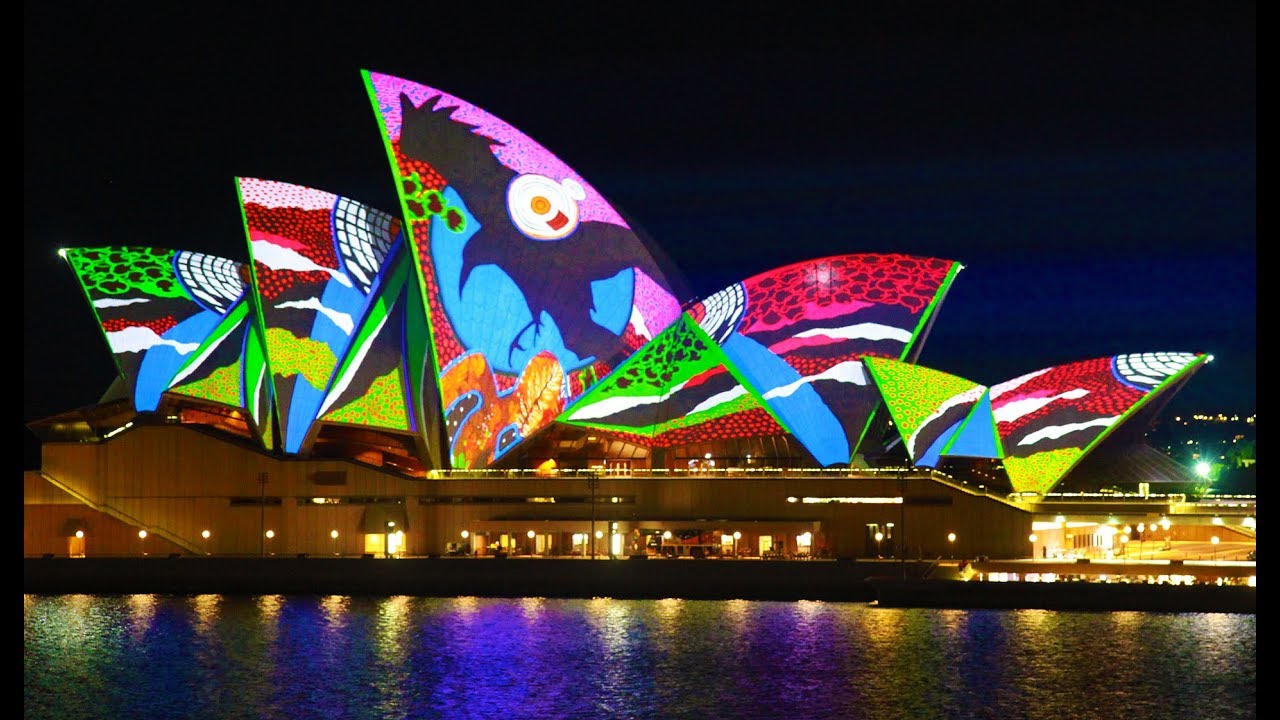 Vivid Sydney Songlines 2016 - YouTube