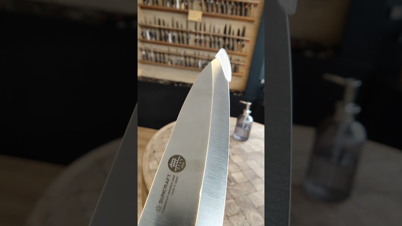 Anda dapat membeli pisau Deba Jepang di Bali - YouTube