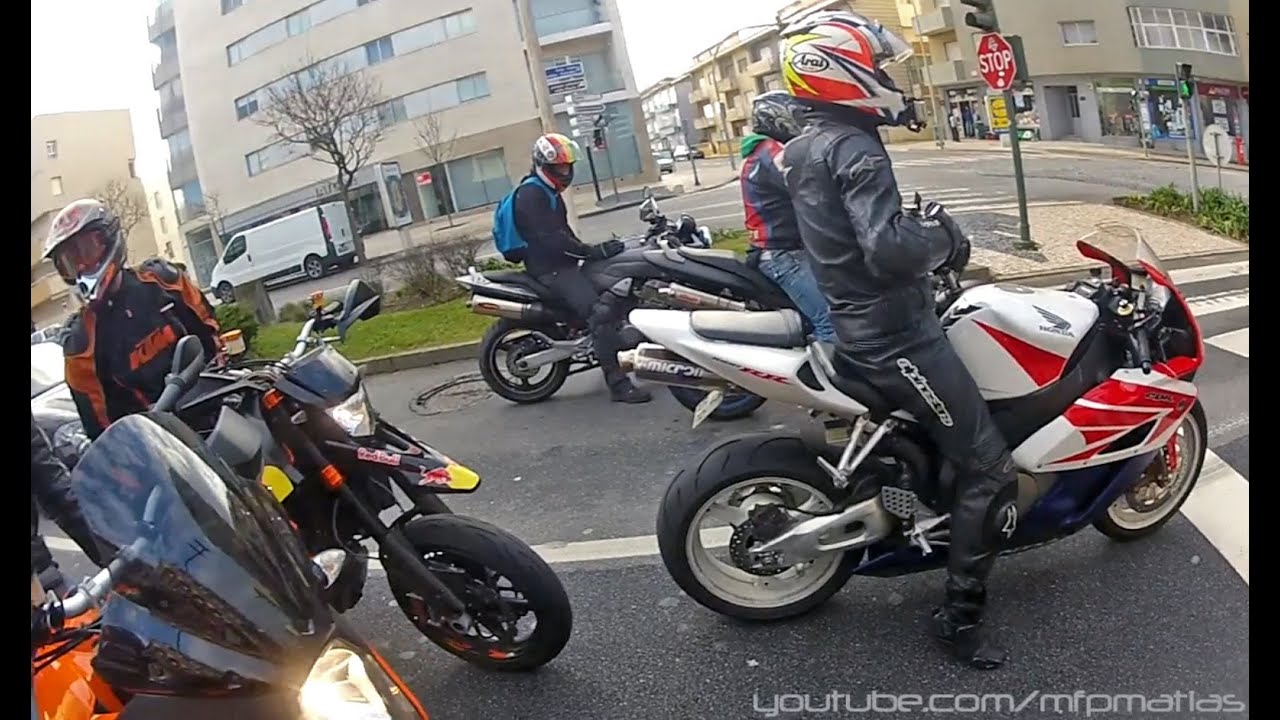 Rainy Sunday - R1 Crossplane (Last Ride of the Year 2013) - YouTube