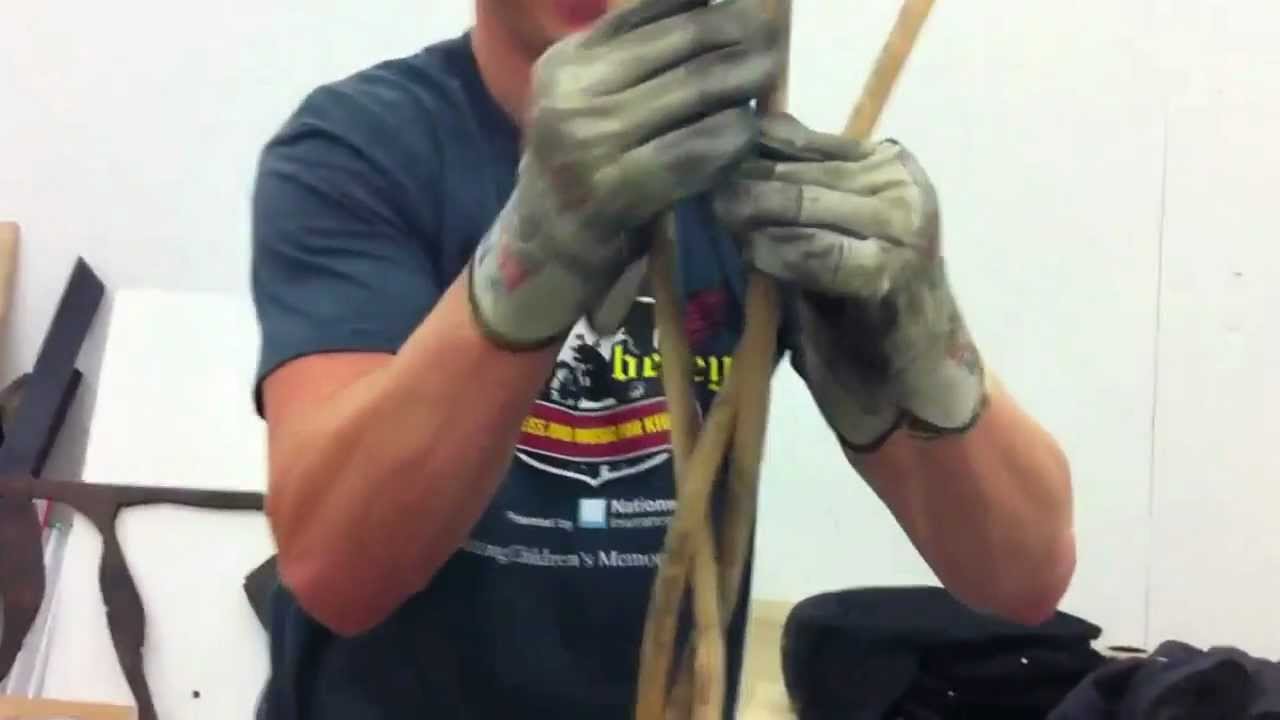 Bending and braiding wood - YouTube