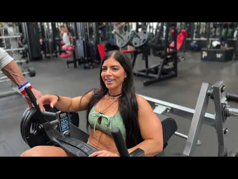 MIKE O'HEARN TRAINS LEGS WITH IDA BERGFOTH