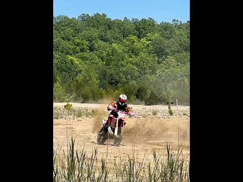 2021 Beta 300RR high speed run. - YouTube