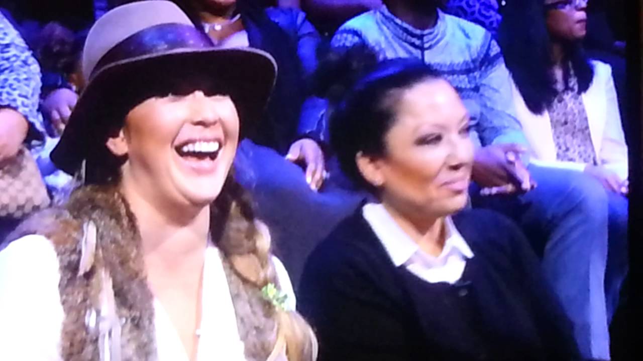 Little girl singing her but off-Heavenly Joy perkins - YouTube