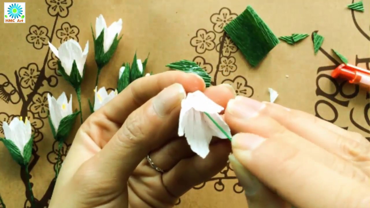 White Peachleaf Bellflower Paper Flower - Craft Tutorial - HMC art ...
