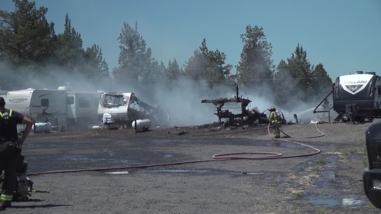Redmond RV park fire - YouTube