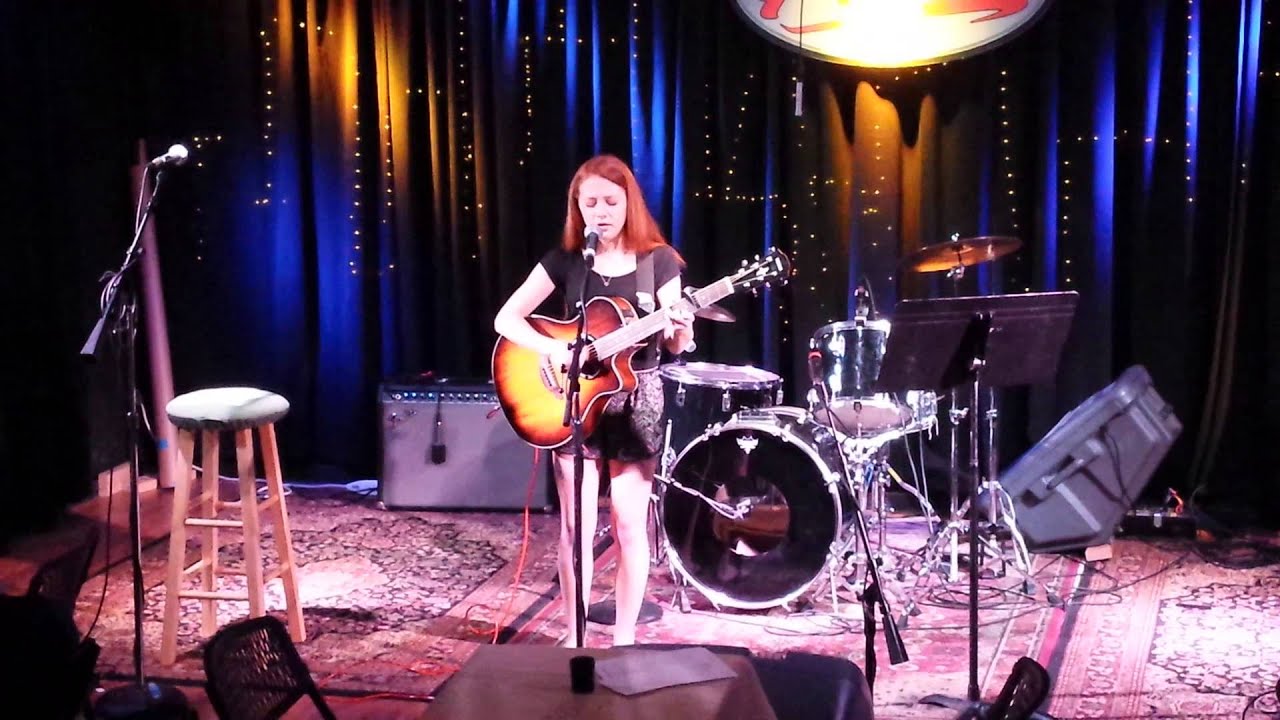 Amanda Nolan - (Original) "Am I Too Late" - YouTube