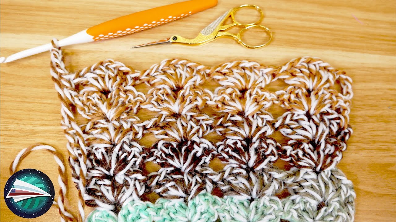 Crocheting | V-Pattern with 3 Double Crochets | Pattern Idea for Scarfs ...