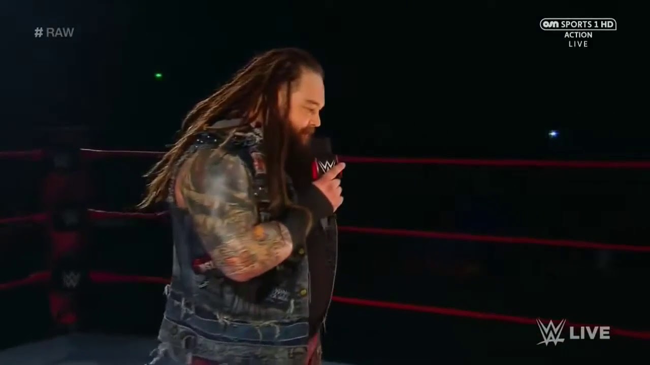 Roman Reigns Entrance Loud Reactions - YouTube