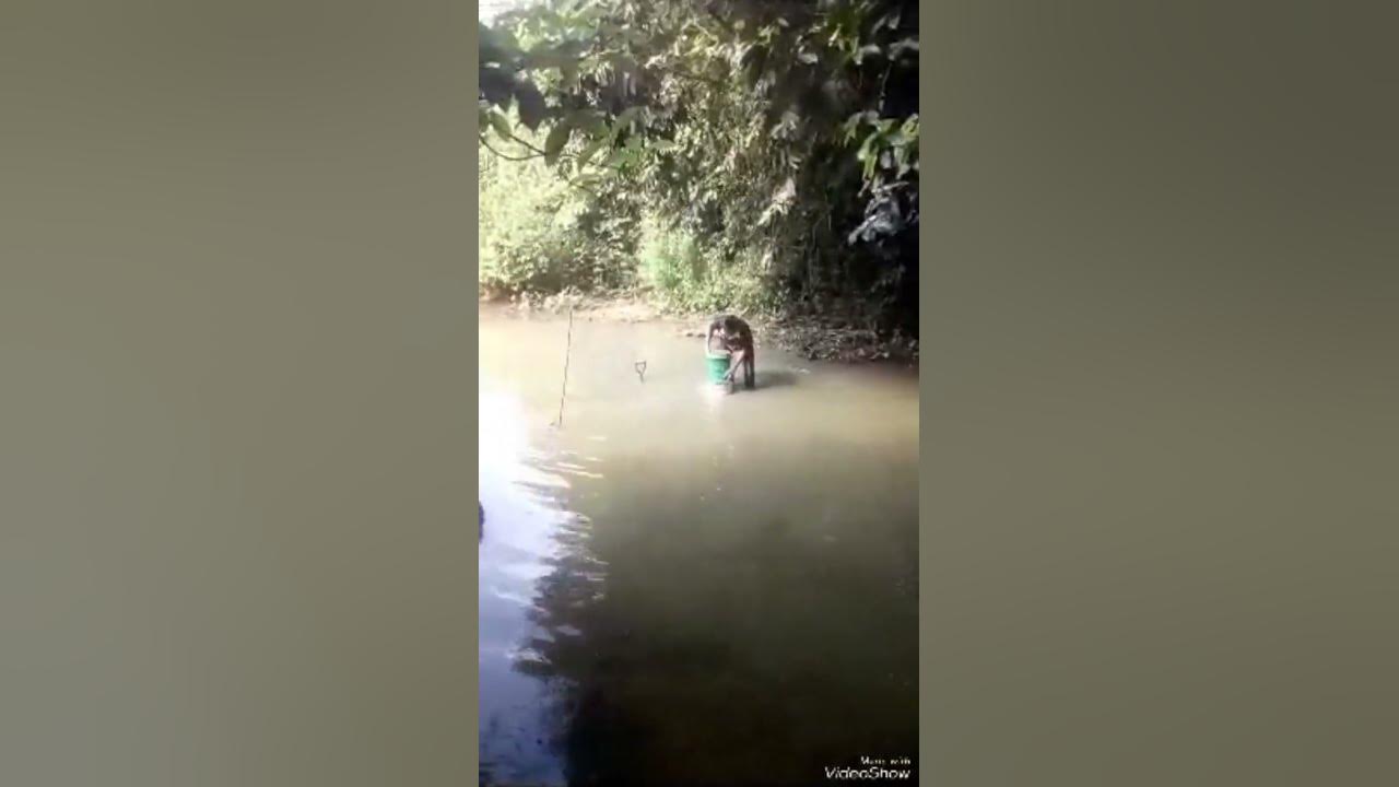 මෙහෙම චරිතයක් අපිටත් ඉන්නවනේ 🤣🤣🤣 Youtube