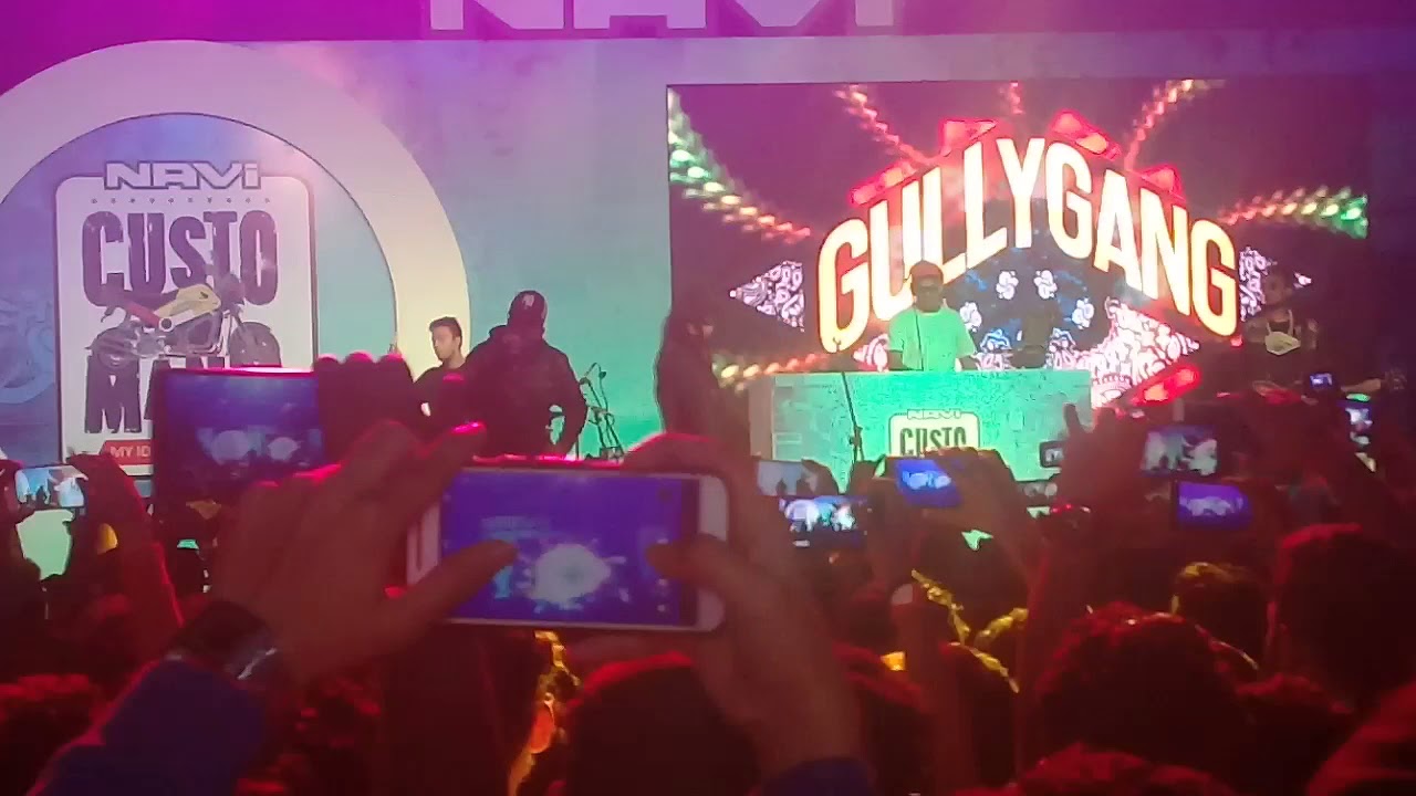 Gully gang divine - YouTube