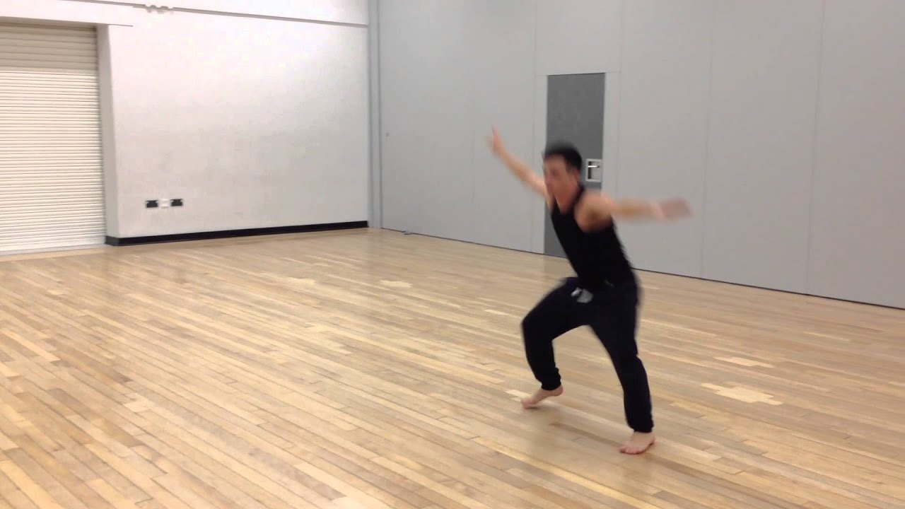 Capoeira warm up - YouTube