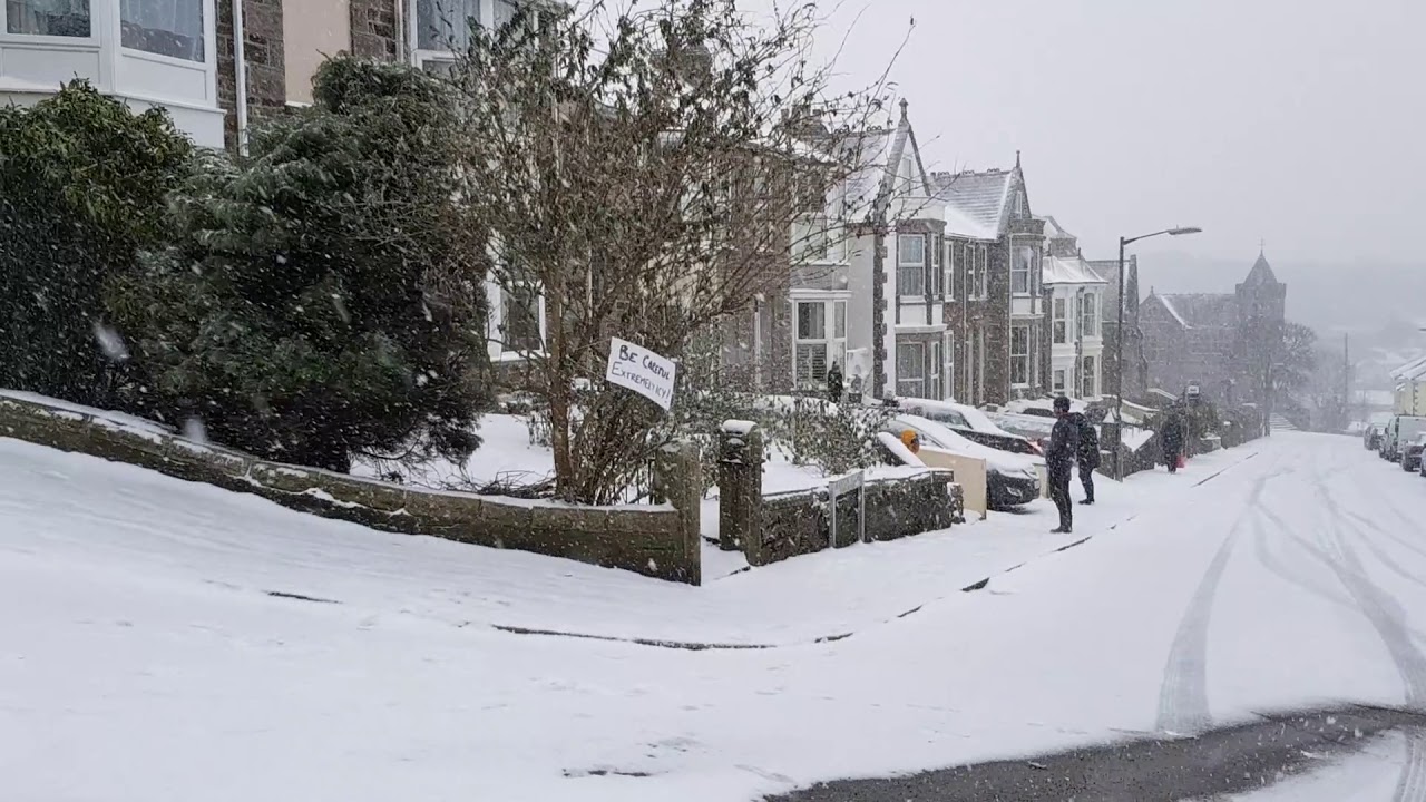 Snow in Cornwall, February 2018. - YouTube
