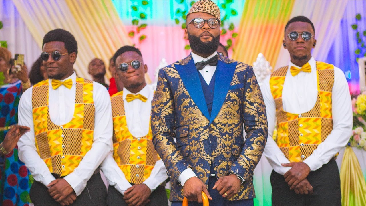 BELLE ENTREE DU CHARISMATIQUE DJIKA AVEC LE LOOK DU FEU MARECHAL MOBUTU ...