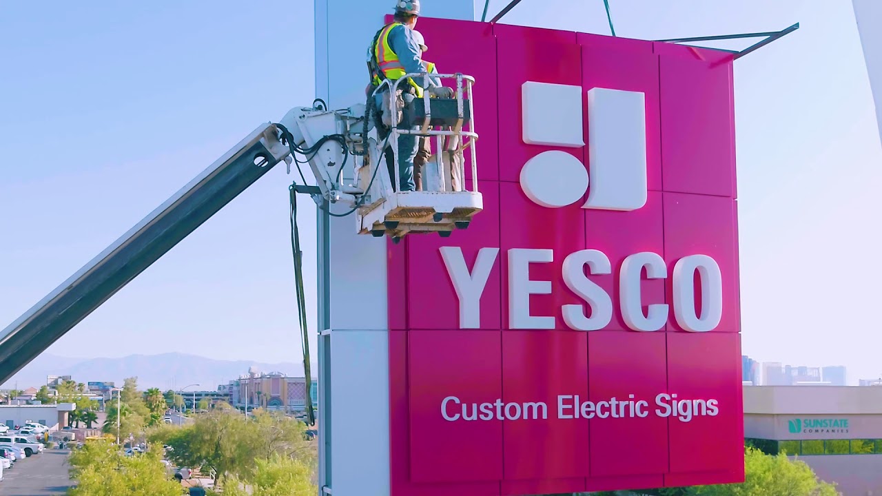 YESCO Las Vegas Sign Installation - YouTube