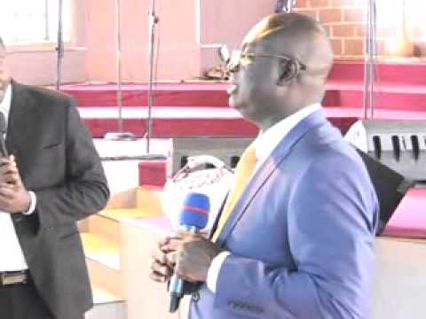 REV DR VICTOR OSEI THE MIRACULOUS PT2 - YouTube