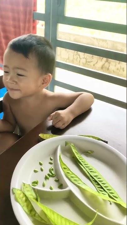 Ipil-ipil Kuya Iggy’s favorite snack - YouTube