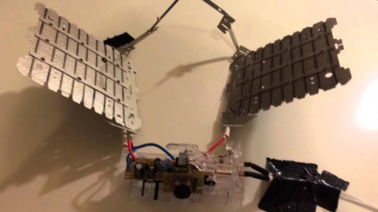 Worlds Most Dangerous Toaster - YouTube