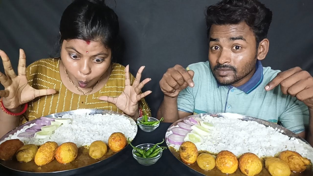 SPICY EGG CURRY WITH RICE EATING CHALLENGE//dim Bhat eating challenge ...