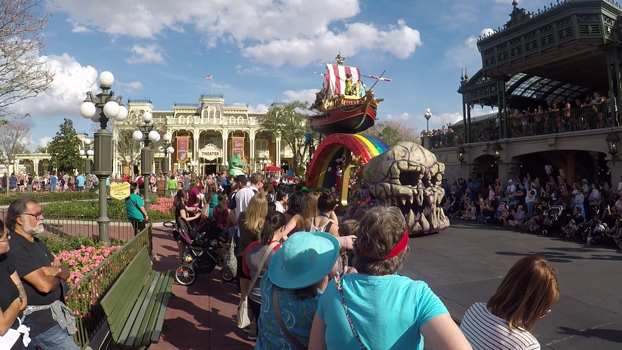 2018 January Magic Kingdom at Disney World Festival of Fantasy Parade ...