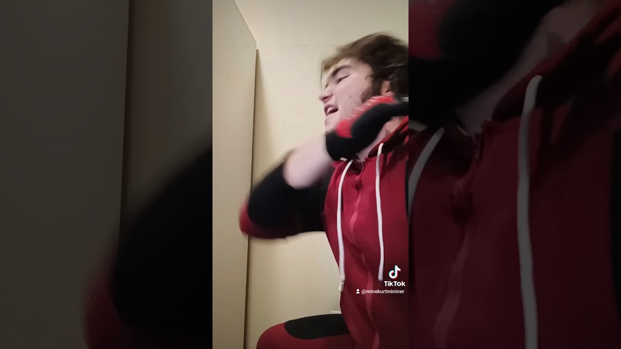 Deadpool Slapping wolverine reenactment #deadpool - YouTube