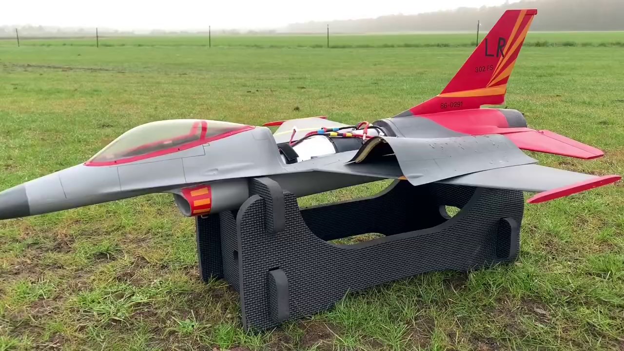RC JePe Jets F-16 - YouTube