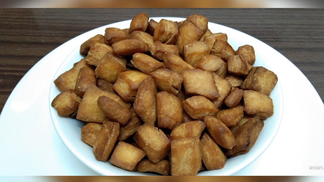 Maida Biscuits /Kids Favorite Snacks Recipe/Sweet Maida Biscuits/How to ...