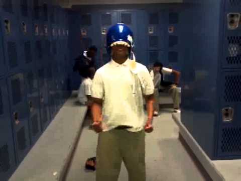 Locker room 2 harlem shake kc - YouTube