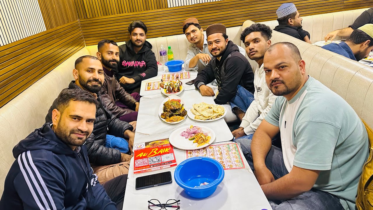 Sehri at Kambo ka Pull || Saharanpur Street Food Vlog - YouTube