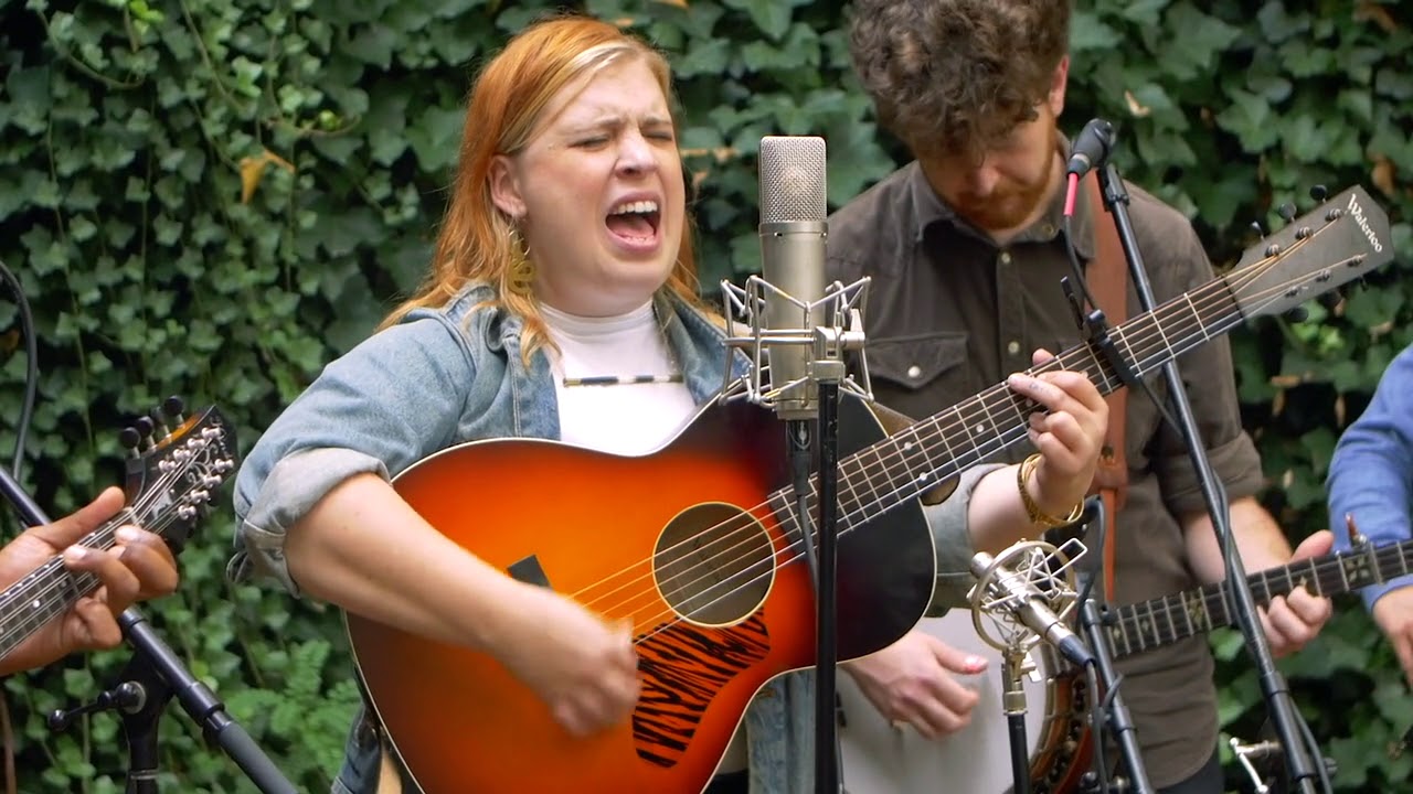 Emily - acoustic version (live) - YouTube