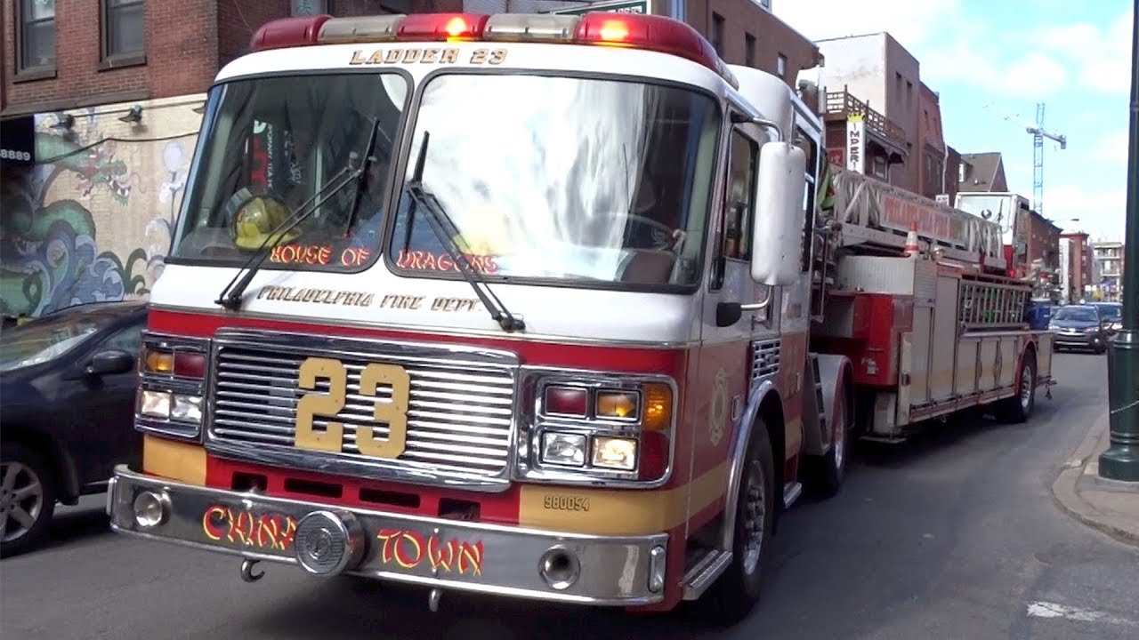 PFD Ladder 23 Responding - YouTube