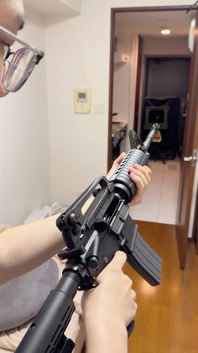 KSC M4A1 ver2 ガスガン - YouTube