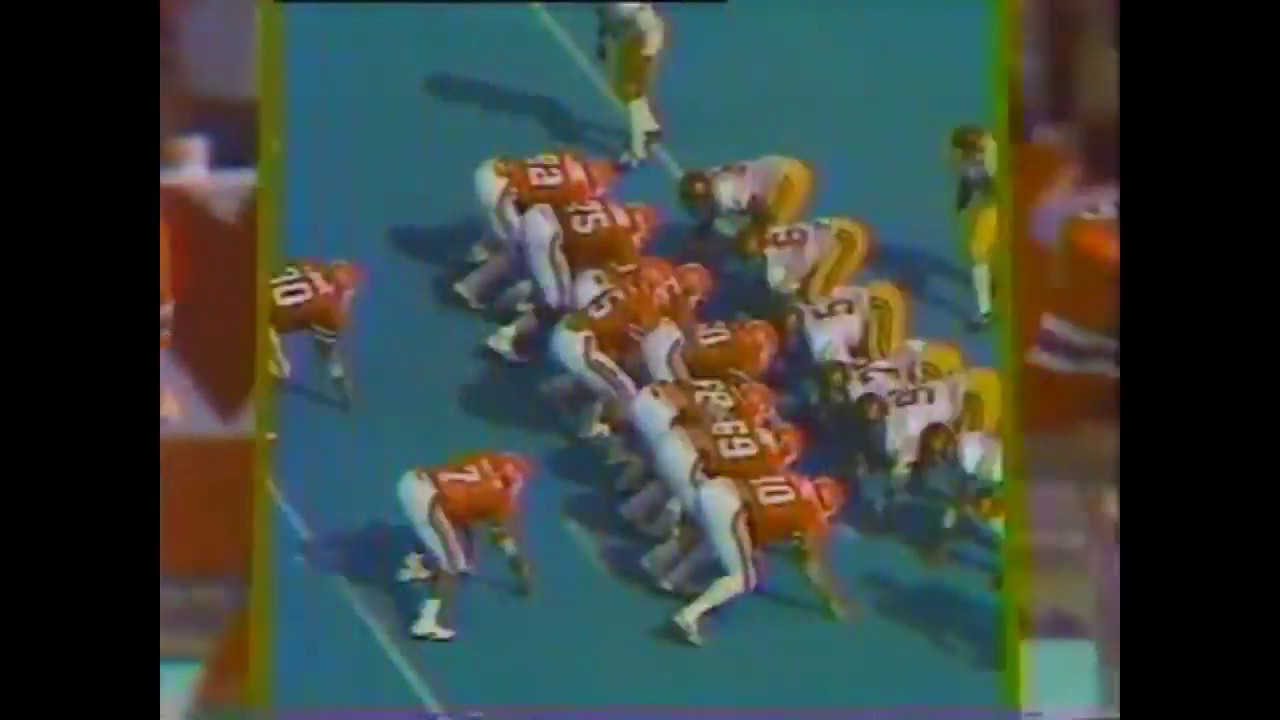 1982 USC Trojans @ Florida Gators - Wayne Peace to Spencer Jackson TD ...