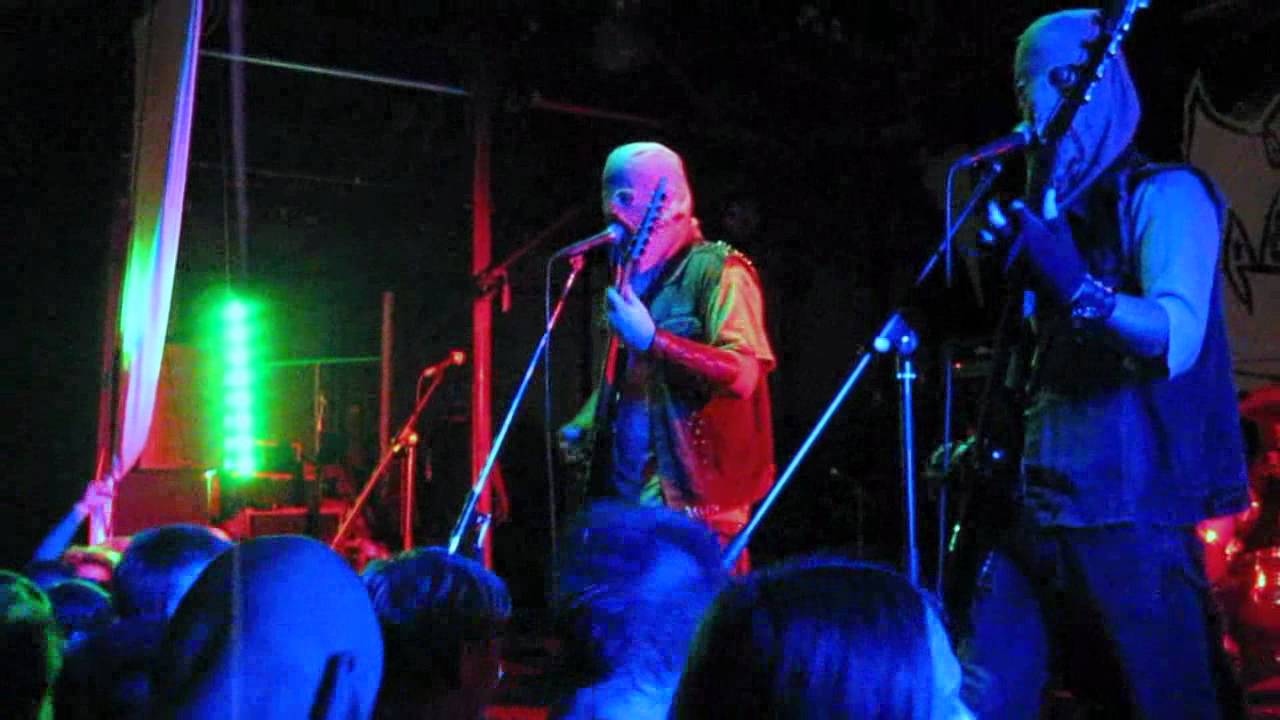 Ghoul: "Maniaxe" - (live) @ Oakland Metro Operahouse - 10.1.2011 - YouTube