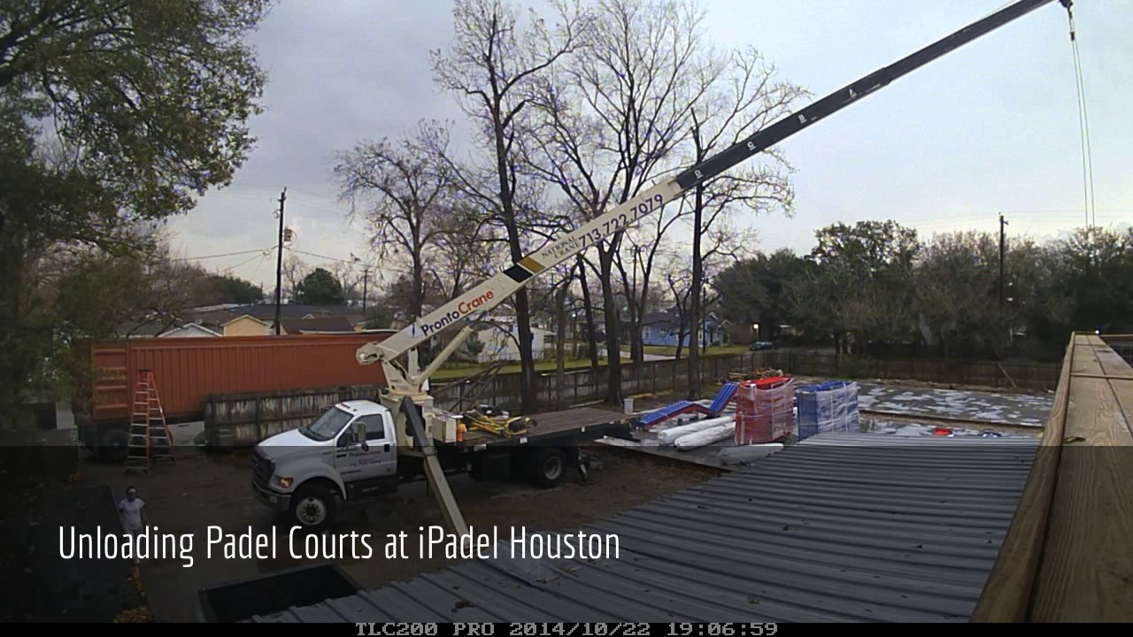 Unloading Padel Courts at iPadel Houston - YouTube