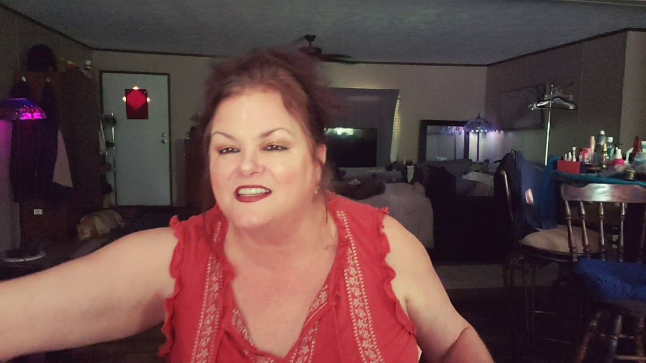 Lisa Stroup Unboxing the Usual Beauty Boxes for August 2019 - YouTube