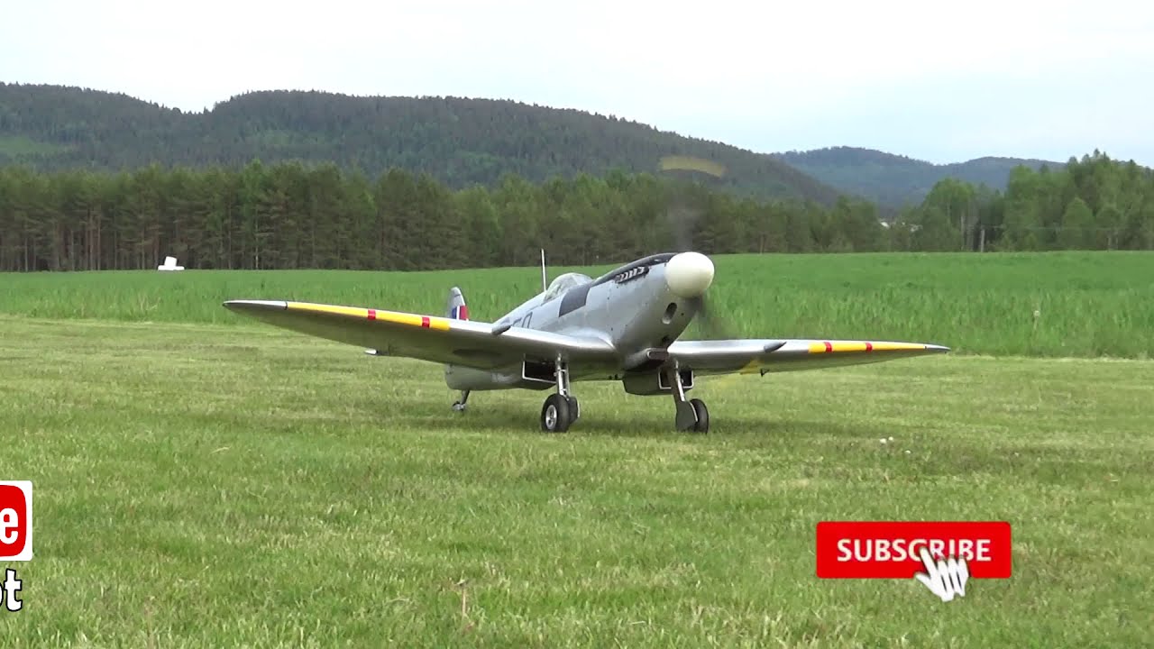 Spitfire with inline 2 cylinder fourstroke engine - YouTube