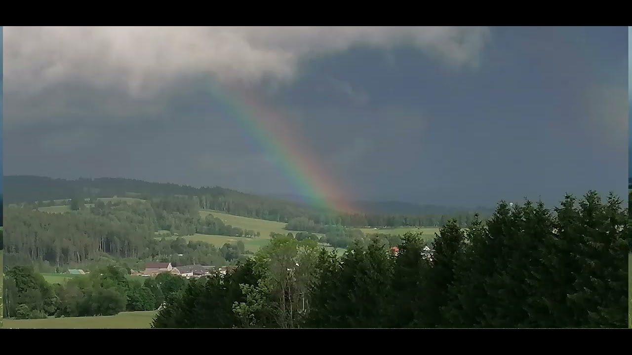 Microwave contest - the rain is coming, rainbow. - YouTube