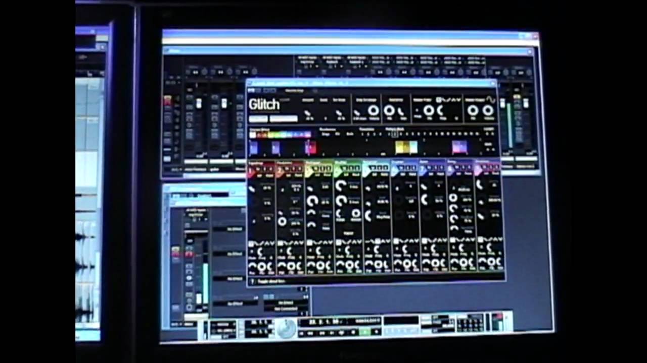 Programming a Bassline using Gforce Imposcar & Native Instruments ...