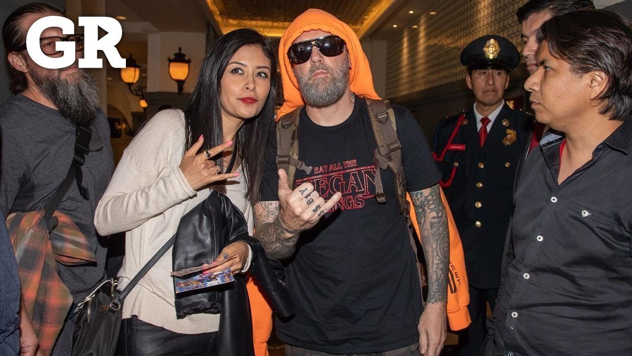 Llegan a México Slash y Fred Durst - YouTube